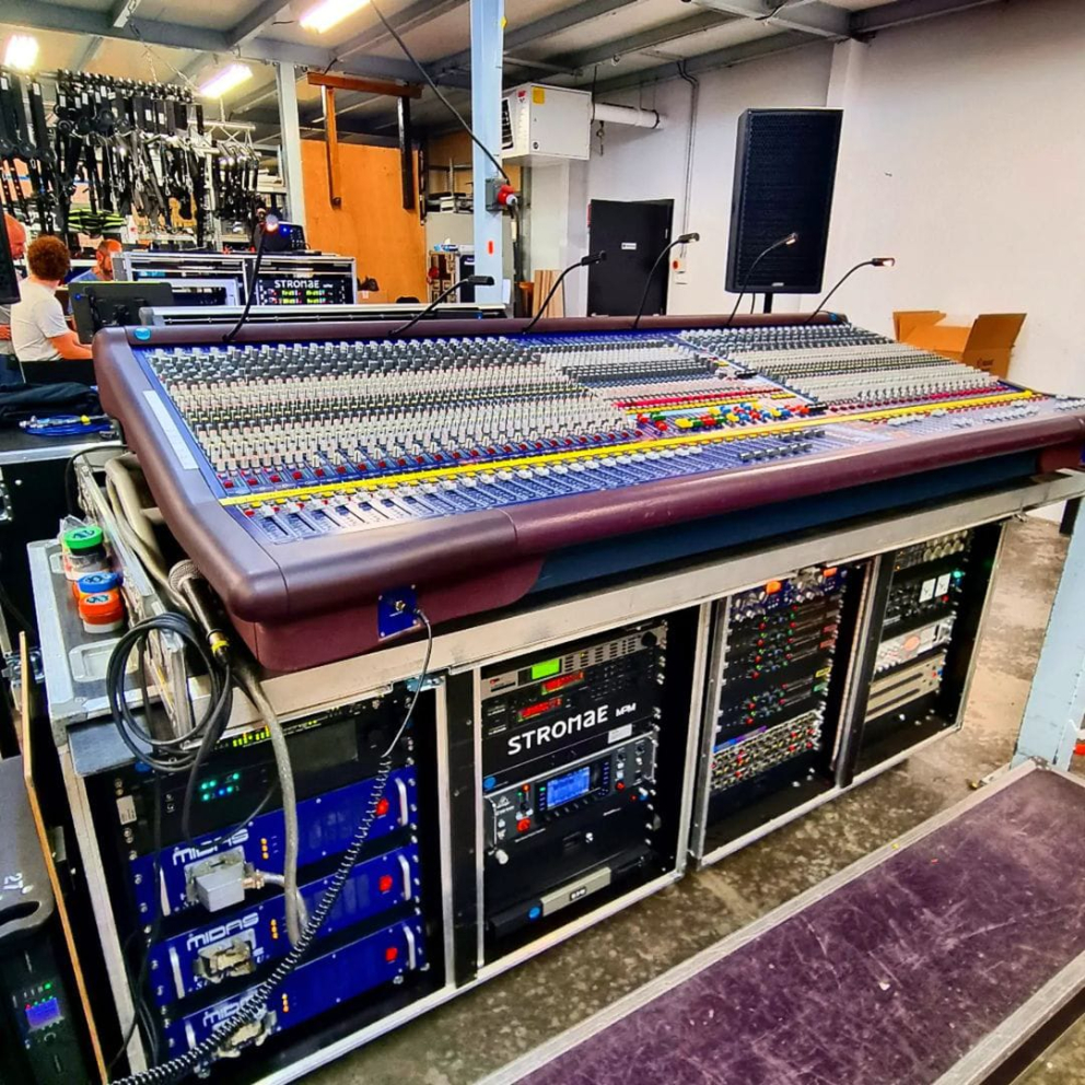 PRODIGY.MC on tour with Stromae - DirectOut